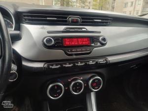 Sarkans Alfa Romeo Giulietta 2011 Viļņa, ar dzinēja tilpumu 1.40 L un nobraukumu 408 tūkst. km par 900 €, foto 14 vietnē AUTOMOTO.COM.LV