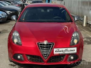 Sarkans Alfa Romeo Giulietta 2012 Rīga, ar dzinēja tilpumu 1.40 L un nobraukumu 209 tūkst. km par 5900 €, foto 3 vietnē AUTOMOTO.COM.LV
