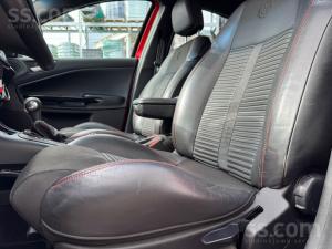 Sarkans Alfa Romeo Giulietta 2012 Rīga, ar dzinēja tilpumu 1.40 L un nobraukumu 209 tūkst. km par 5900 €, foto 10 vietnē AUTOMOTO.COM.LV