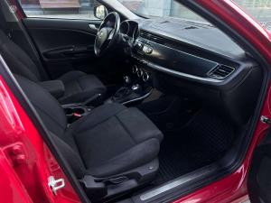 Sarkans Alfa Romeo Giulietta 2014 Viļņa, ar dzinēja tilpumu 1.37 L un nobraukumu 261 tūkst. km par 5900 €, foto 10 vietnē AUTOMOTO.COM.LV