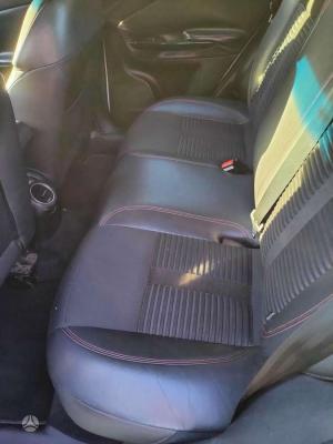 Balts Alfa Romeo Giulietta 2010 Šilalė, ar dzinēja tilpumu 1.60 L un nobraukumu 255 tūkst. km par 3900 €, foto 6 vietnē AUTOMOTO.COM.LV