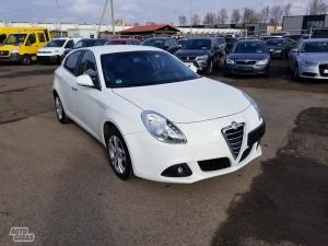Balts Alfa Romeo Giulietta 2011 Kauņa, ar dzinēja tilpumu 1.40 L un nobraukumu 193 tūkst. km par 2999 €, foto 4 vietnē AUTOMOTO.COM.LV