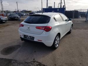 Balts Alfa Romeo Giulietta 2011 Kauņa, ar dzinēja tilpumu 1.40 L un nobraukumu 193 tūkst. km par 2999 €, foto 7 vietnē AUTOMOTO.COM.LV