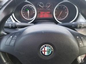 Balts Alfa Romeo Giulietta 2011 Kauņa, ar dzinēja tilpumu 1.40 L un nobraukumu 193 tūkst. km par 2999 €, foto 13 vietnē AUTOMOTO.COM.LV