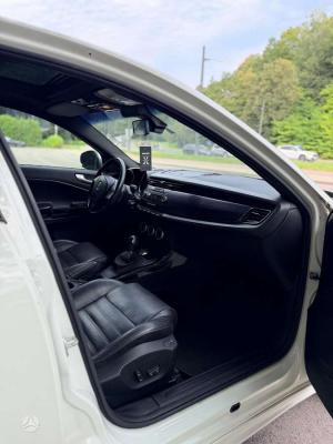 Balts Alfa Romeo Giulietta 2011 Kauņa, ar dzinēja tilpumu 2.00 L un nobraukumu 243 tūkst. km par 3599 €, foto 8 vietnē AUTOMOTO.COM.LV