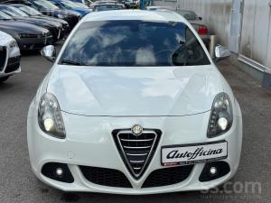 Balts Alfa Romeo Giulietta 2012 Rīga, ar dzinēja tilpumu 1.40 L un nobraukumu 229 tūkst. km par 5900 €, foto 3 vietnē AUTOMOTO.COM.LV