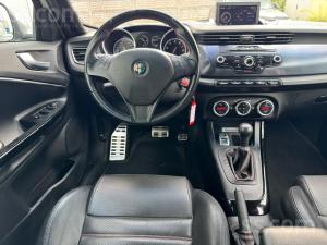 Balts Alfa Romeo Giulietta 2012 Rīga, ar dzinēja tilpumu 1.40 L un nobraukumu 229 tūkst. km par 5900 €, foto 19 vietnē AUTOMOTO.COM.LV