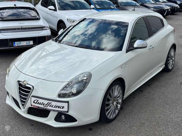 Balts Alfa Romeo Giulietta 2012 Rīga, ar dzinēja tilpumu 1.37 L un nobraukumu 229 tūkst. km par 5900 €, foto 1 vietnē AUTOMOTO.COM.LV