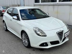 Balts Alfa Romeo Giulietta 2012 Rīga, ar dzinēja tilpumu 1.37 L un nobraukumu 229 tūkst. km par 5900 €, foto 4 vietnē AUTOMOTO.COM.LV