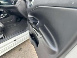 Balts Alfa Romeo Giulietta 2012 Rīga, ar dzinēja tilpumu 1.37 L un nobraukumu 229 tūkst. km par 5900 €, foto 14 vietnē AUTOMOTO.COM.LV