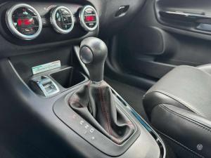 Balts Alfa Romeo Giulietta 2012 Rīga, ar dzinēja tilpumu 1.37 L un nobraukumu 229 tūkst. km par 5900 €, foto 24 vietnē AUTOMOTO.COM.LV