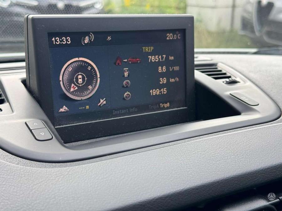 Balts Alfa Romeo Giulietta 2012 Rīga, ar dzinēja tilpumu 1.37 L un nobraukumu 229 tūkst. km par 5900 €, foto 27 vietnē AUTOMOTO.COM.LV