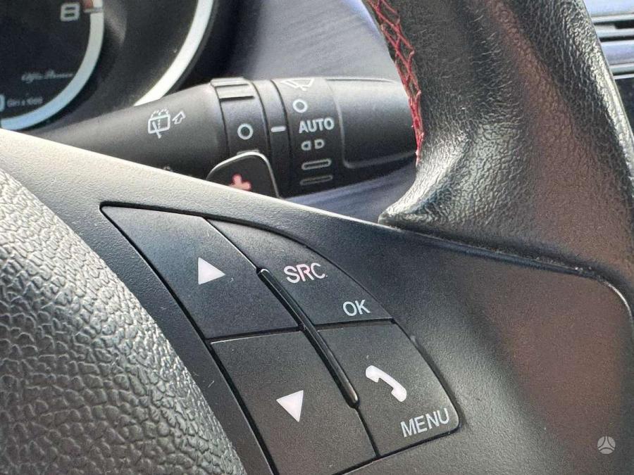 Balts Alfa Romeo Giulietta 2012 Rīga, ar dzinēja tilpumu 1.37 L un nobraukumu 229 tūkst. km par 5900 €, foto 28 vietnē AUTOMOTO.COM.LV