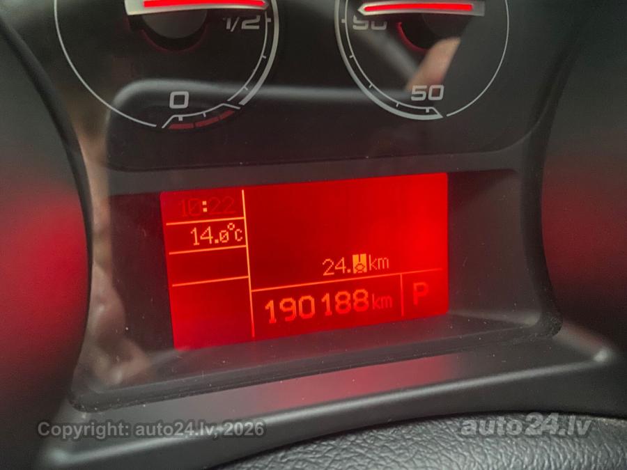 Белый Альфа Ромео Джульетта 2013 в Выру, объемом двигателя 1.40 л и пробегом 190 тыс. км за 5750 €, фото 19 на AUTOMOTO.COM.LV