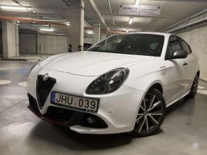 White Alfa Romeo Giulietta 2016 in Vilnius, with an engine capacity of 1.74 L and mileage of 95 thousand km for 14500 €, photo 6 on AUTOMOTO.COM.LV