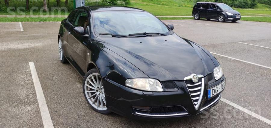 Melns Alfa Romeo GT 2007 Jēkabpils, ar dzinēja tilpumu 1.90 L un nobraukumu 183 tūkst. km par 2400 €, foto 1 vietnē AUTOMOTO.COM.LV