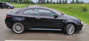 Melns Alfa Romeo GT 2007 Jēkabpils, ar dzinēja tilpumu 1.90 L un nobraukumu 183 tūkst. km par 2400 €, foto 3 vietnē AUTOMOTO.COM.LV