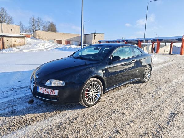 Melns Alfa Romeo GT 2008 Utena, ar dzinēja tilpumu 1.80 L un nobraukumu 214 tūkst. km par 1600 €, foto 1 vietnē AUTOMOTO.COM.LV