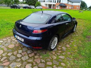 Blue Alfa Romeo GT 2005 in Saldus, with an engine capacity of 2.00 L and mileage of 154 thousand km for 2700 €, photo 3 on AUTOMOTO.COM.LV