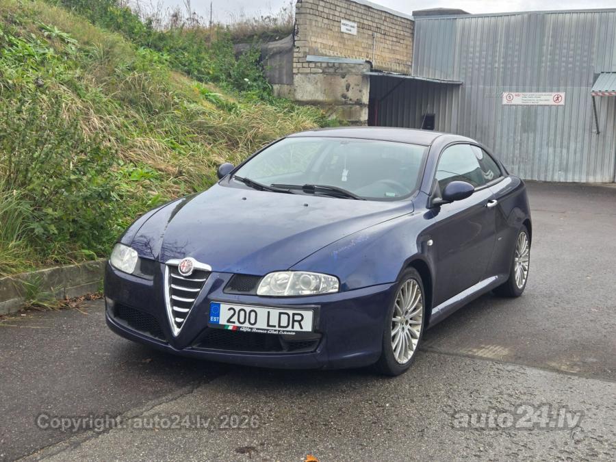 Zils Alfa Romeo GT 2005 Tallina, ar dzinēja tilpumu 1.90 L un nobraukumu 384 tūkst. km par 2200 €, foto 1 vietnē AUTOMOTO.COM.LV