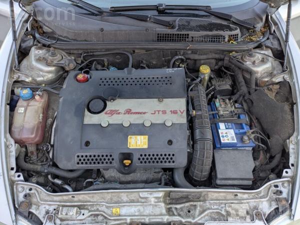 Alfa Romeo GT 2005 in Riga, with an engine capacity of 2.00 L and mileage of 209 thousand km for 1700 €, photo 10 on AUTOMOTO.COM.LV