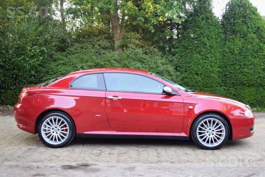 Sarkans Alfa Romeo GT 2007 Valmiera, ar dzinēja tilpumu 1.90 L un nobraukumu 270 tūkst. km par 2800 €, foto 4 vietnē AUTOMOTO.COM.LV