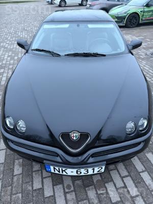 Melns Alfa Romeo GTV 2000 Rīga, ar dzinēja tilpumu 2.00 L un nobraukumu 218 tūkst. km par 4250 €, foto 7 vietnē AUTOMOTO.COM.LV