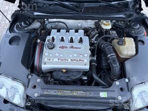 Melns Alfa Romeo GTV 2000 Rīga, ar dzinēja tilpumu 2.00 L un nobraukumu 218 tūkst. km par 4250 €, foto 9 vietnē AUTOMOTO.COM.LV
