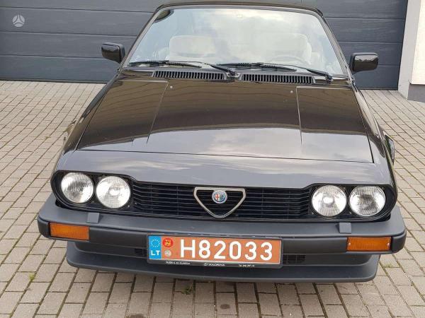 Brūns Alfa Romeo GTV 1982 Palanga, ar dzinēja tilpumu 1.96 L un nobraukumu 1 tūkst. km par 12000 €, foto 6 vietnē AUTOMOTO.COM.LV