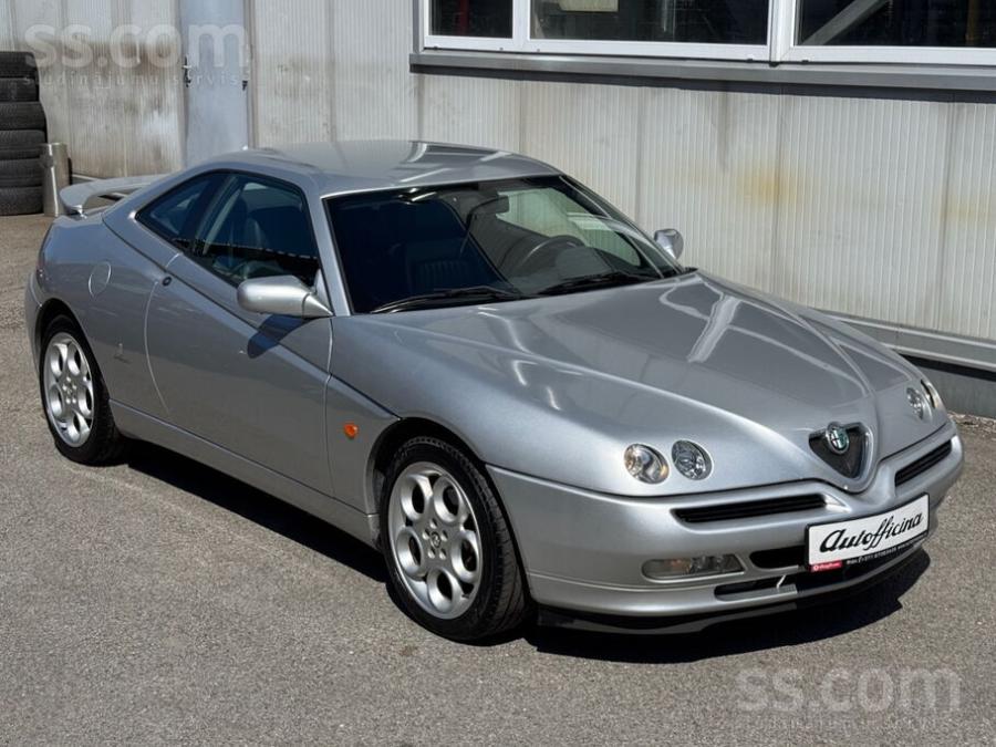 Alfa Romeo GTV 2003 Rīga, ar dzinēja tilpumu 2.00 L un nobraukumu 189 tūkst. km par 5900 €, foto 4 vietnē AUTOMOTO.COM.LV