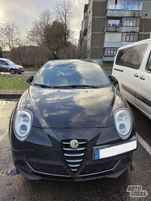Melns Alfa Romeo Mito 2009 Kauņa, ar dzinēja tilpumu 1.30 L un nobraukumu 240 tūkst. km par 1600 €, foto 2 vietnē AUTOMOTO.COM.LV