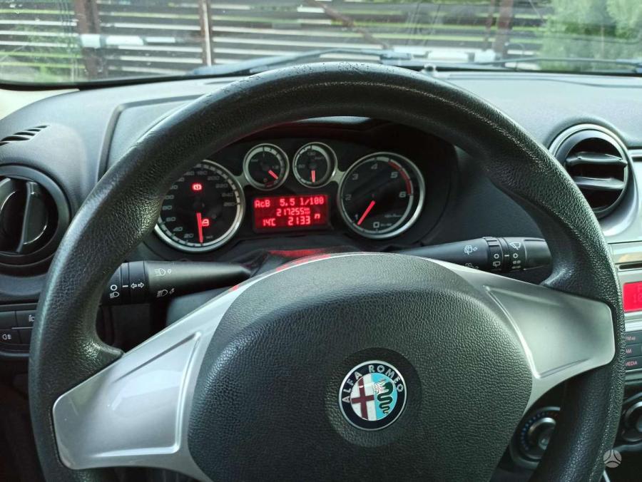 Melns Alfa Romeo Mito 2009 Kauņa, ar dzinēja tilpumu 1.25 L un nobraukumu 217 tūkst. km par 1499 €, foto 17 vietnē AUTOMOTO.COM.LV