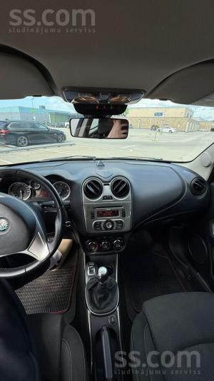 Black Alfa Romeo Mito 2009 in Riga, with an engine capacity of 1.60 L and mileage of 201 thousand km for 2650 €, photo 9 on AUTOMOTO.COM.LV