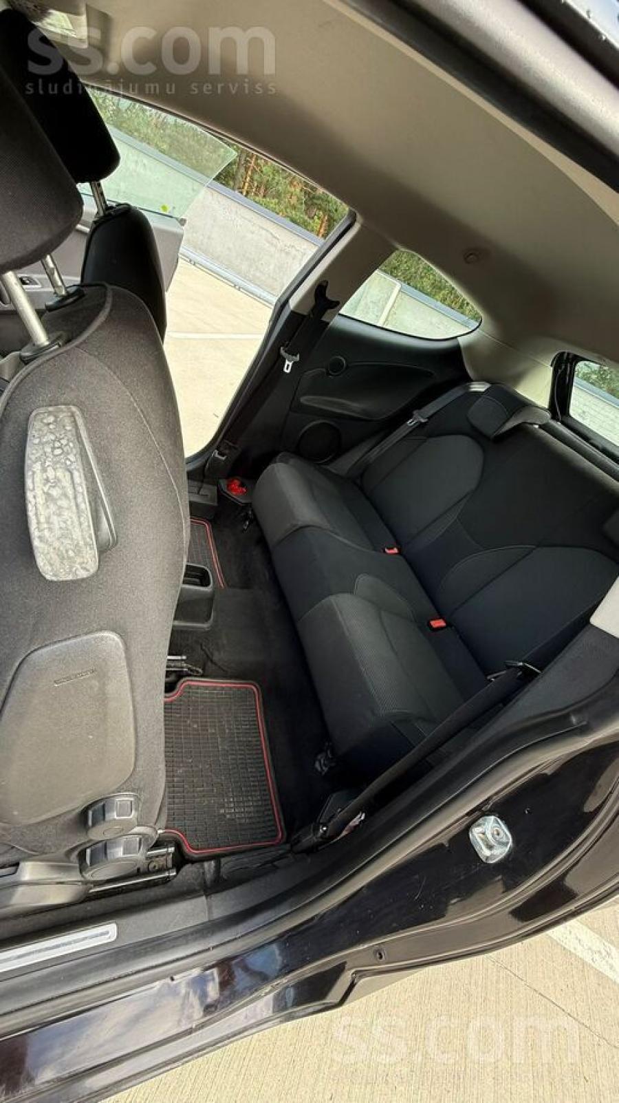 Black Alfa Romeo Mito 2009 in Riga, with an engine capacity of 1.60 L and mileage of 201 thousand km for 2650 €, photo 10 on AUTOMOTO.COM.LV