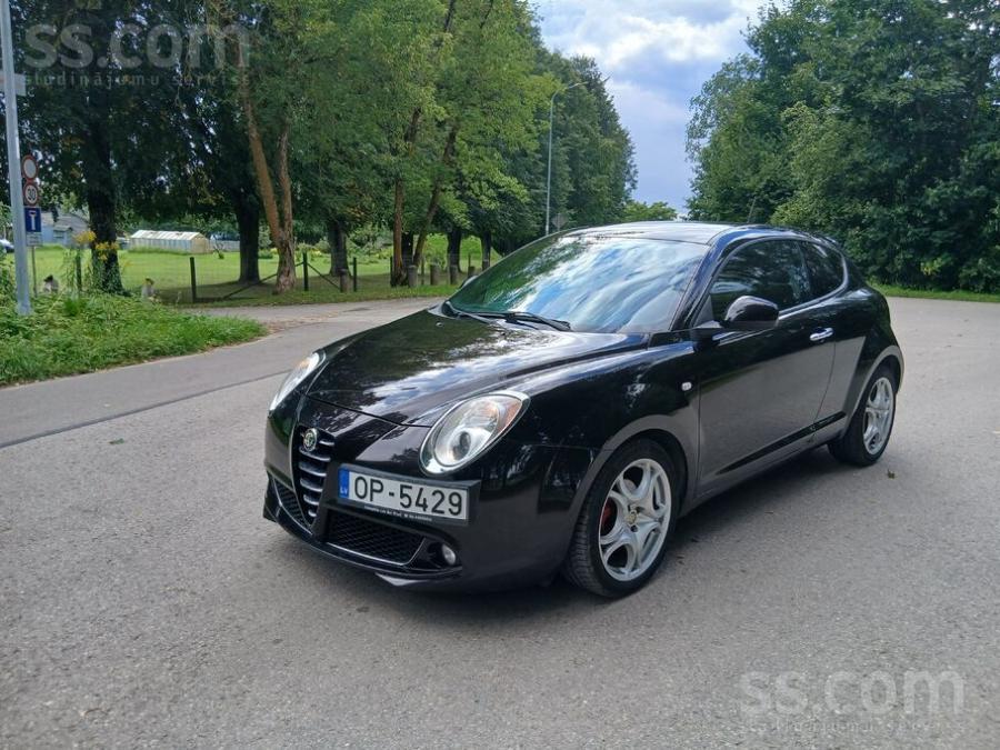 Melns Alfa Romeo Mito 2012 Ogre, ar dzinēja tilpumu 1.30 L un nobraukumu 206 tūkst. km par 3200 €, foto 12 vietnē AUTOMOTO.COM.LV