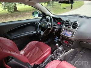 Melns Alfa Romeo Mito 2012 Ogre, ar dzinēja tilpumu 1.30 L un nobraukumu 206 tūkst. km par 3200 €, foto 16 vietnē AUTOMOTO.COM.LV
