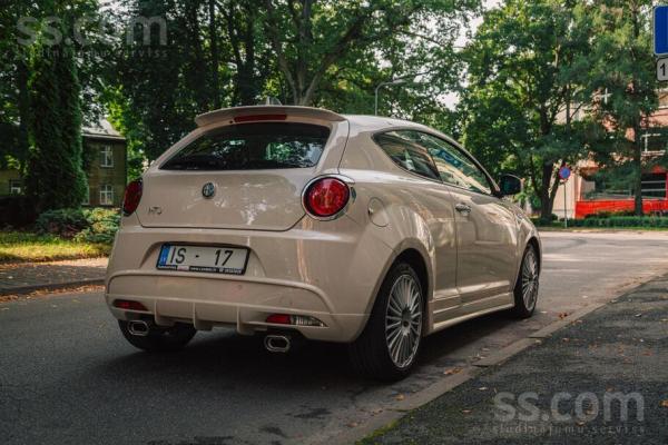 Pelēks Alfa Romeo Mito 2009 Valmiera, ar dzinēja tilpumu 1.40 L un nobraukumu 0 tūkst. km par 5590 €, foto 3 vietnē AUTOMOTO.COM.LV