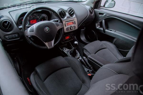 Pelēks Alfa Romeo Mito 2009 Valmiera, ar dzinēja tilpumu 1.40 L un nobraukumu 0 tūkst. km par 5590 €, foto 6 vietnē AUTOMOTO.COM.LV