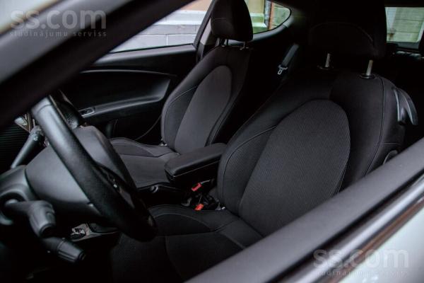 Grey Alfa Romeo Mito 2009 in Valmiera, with an engine capacity of 1.40 L and mileage of 0 thousand km for 5590 €, photo 8 on AUTOMOTO.COM.LV