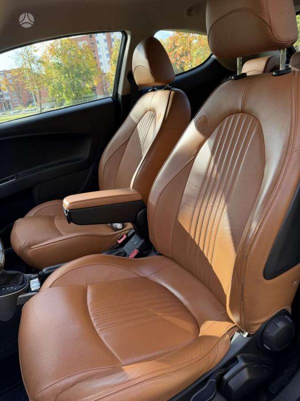Grey Alfa Romeo Mito 2012 in Vilnius, with an engine capacity of 1.40 L and mileage of 183 thousand km for 2500 €, photo 10 on AUTOMOTO.COM.LV