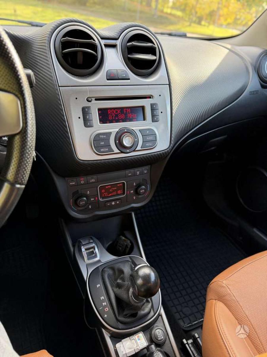 Grey Alfa Romeo Mito 2012 in Vilnius, with an engine capacity of 1.40 L and mileage of 183 thousand km for 2500 €, photo 13 on AUTOMOTO.COM.LV
