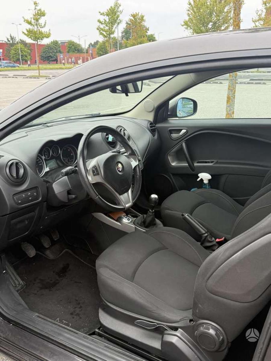 Grey Alfa Romeo Mito 2015 in Klaipeda, with an engine capacity of 1.25 L and mileage of 112 thousand km for 1999 €, photo 10 on AUTOMOTO.COM.LV