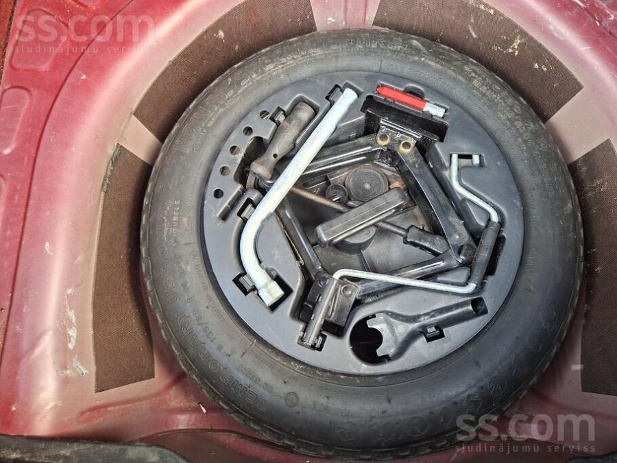 Sarkans Alfa Romeo Mito 2009 Rīga, ar dzinēja tilpumu 1.60 L un nobraukumu 192 tūkst. km par 3000 €, foto 8 vietnē AUTOMOTO.COM.LV