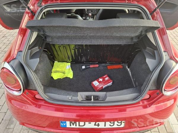 Sarkans Alfa Romeo Mito 2009 Rīga, ar dzinēja tilpumu 1.60 L un nobraukumu 192 tūkst. km par 3000 €, foto 9 vietnē AUTOMOTO.COM.LV