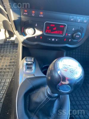 Sarkans Alfa Romeo Mito 2008 Talsi, ar dzinēja tilpumu 1.40 L un nobraukumu 204 tūkst. km par 3000 €, foto 7 vietnē AUTOMOTO.COM.LV