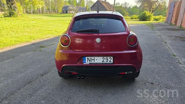 Sarkans Alfa Romeo Mito 2009 Jēkabpils, ar dzinēja tilpumu 1.40 L un nobraukumu 213 tūkst. km par 3200 €, foto 4 vietnē AUTOMOTO.COM.LV
