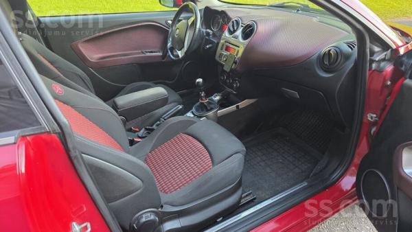 Sarkans Alfa Romeo Mito 2009 Jēkabpils, ar dzinēja tilpumu 1.40 L un nobraukumu 213 tūkst. km par 3200 €, foto 7 vietnē AUTOMOTO.COM.LV