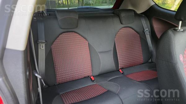 Sarkans Alfa Romeo Mito 2009 Jēkabpils, ar dzinēja tilpumu 1.40 L un nobraukumu 213 tūkst. km par 3200 €, foto 8 vietnē AUTOMOTO.COM.LV