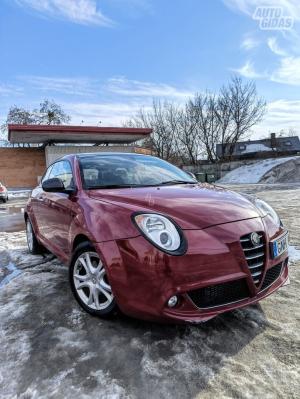 Red Alfa Romeo Mito 2011 in Kaunas, with an engine capacity of 1.40 L and mileage of 194 thousand km for 1500 €, photo  on AUTOMOTO.COM.LV