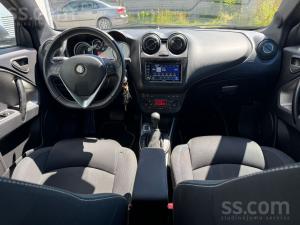 Sarkans Alfa Romeo Mito 2015 Rīga, ar dzinēja tilpumu 1.40 L un nobraukumu 135 tūkst. km par 8900 €, foto 19 vietnē AUTOMOTO.COM.LV